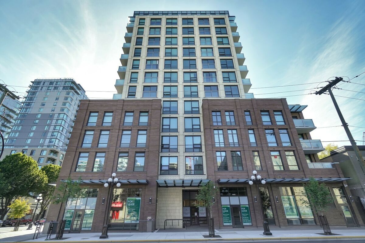 Starlight Canadian Residential Real Estate